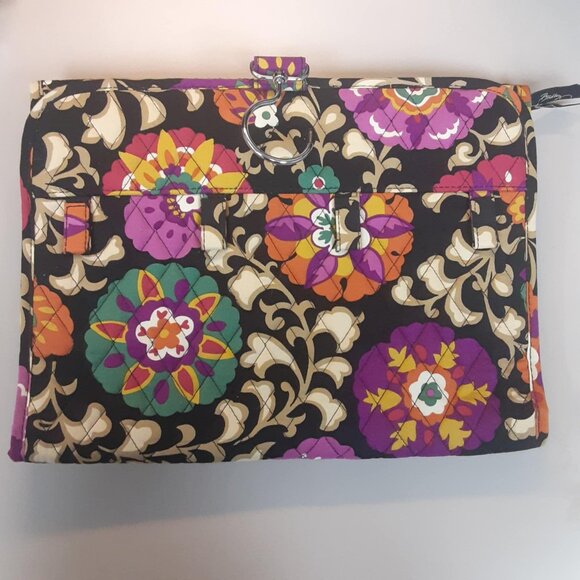 Vera Bradley | Bags | Vera Bradley Keep It Up Hanging Travel Organizer ...